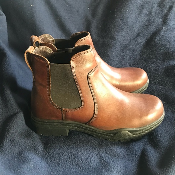 Smartpak | Shoes | New Ada Chelsea Boots By Smartpak | Poshmark